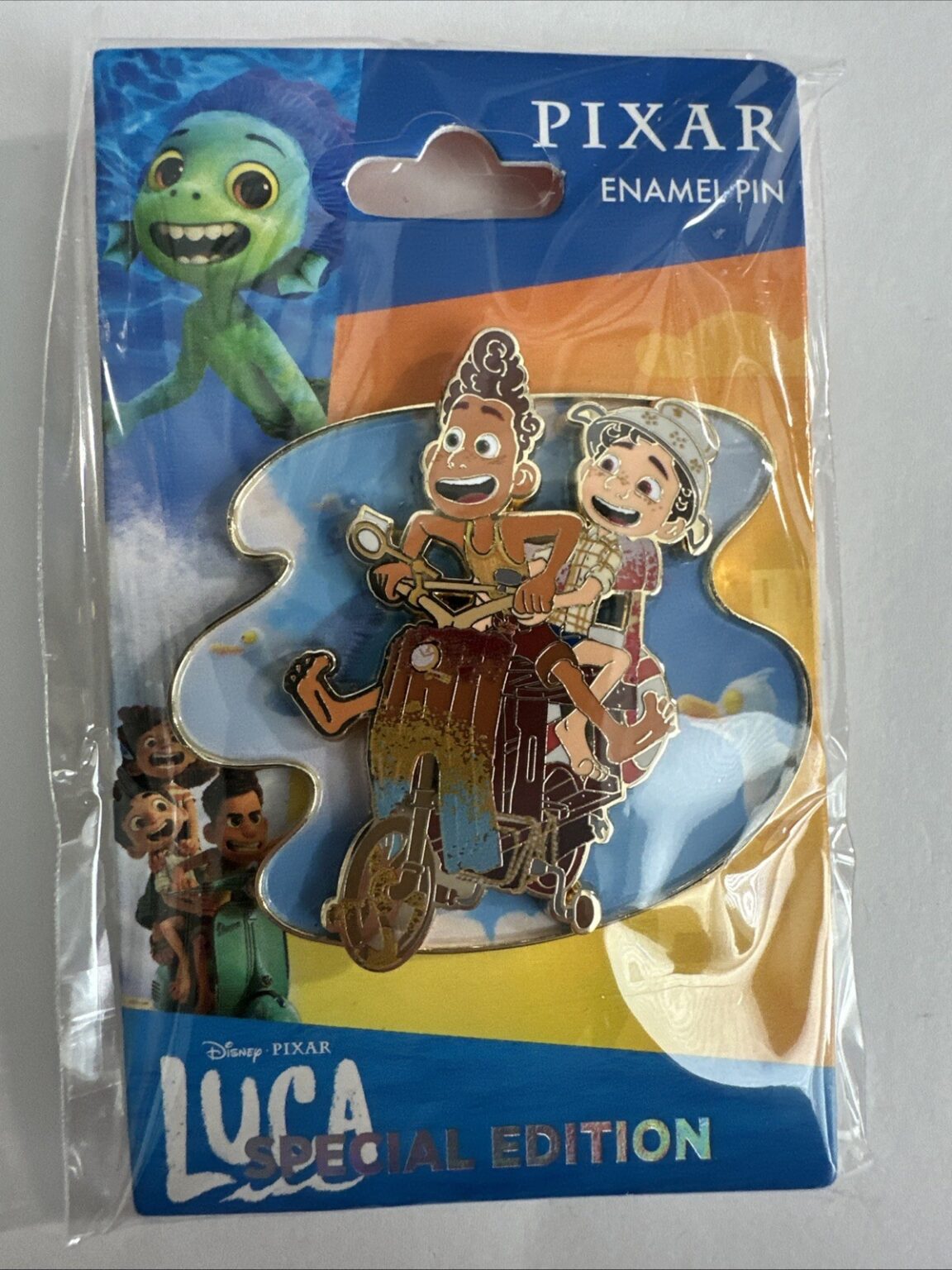 Disney Pin Luca and Alberto Moped Drive Driving Pixar 2025 LE 300 (B ...